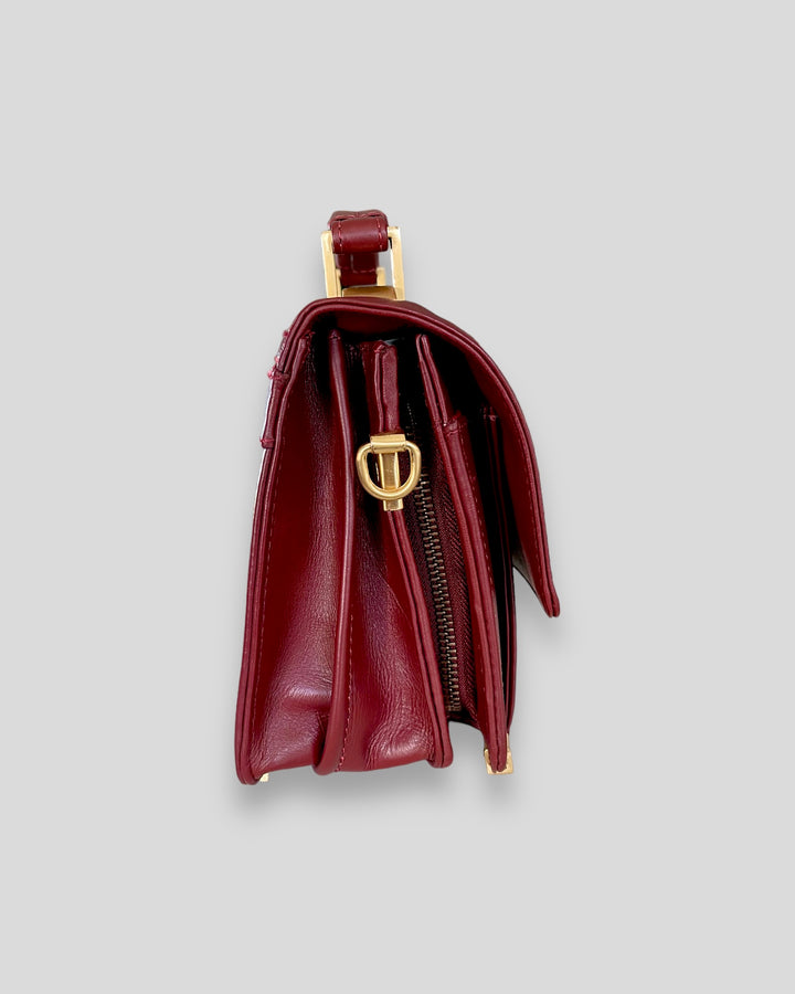 POUCHI: Luxury Handbags, Accessories, and Cosmetics